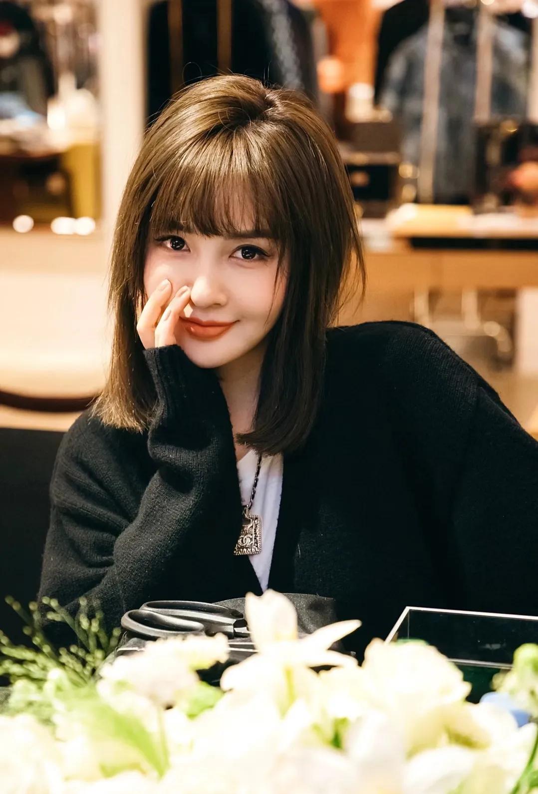 Xinxuan's internet celebrity Mei Yao is a rich woman who drives a Rolls ...