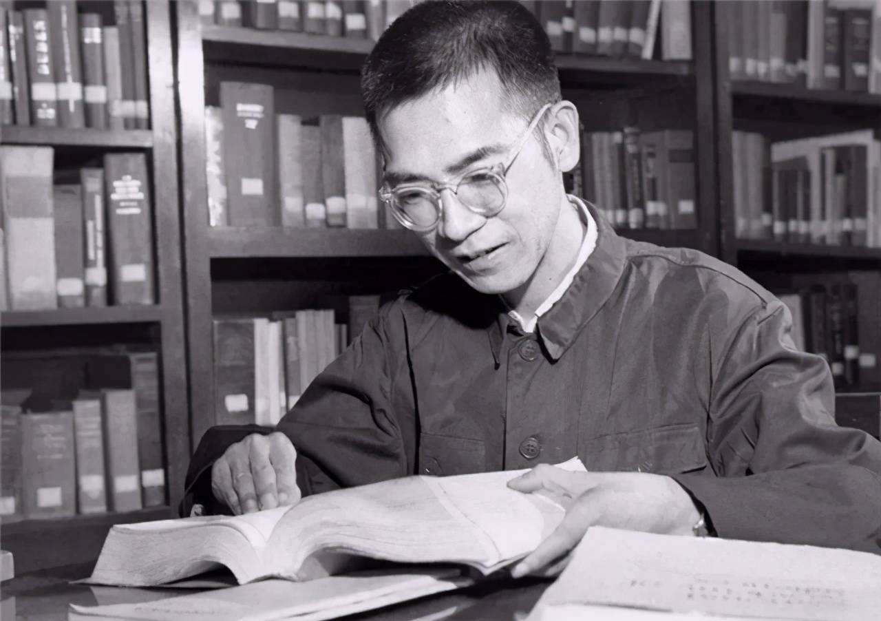Chen Jingrun, a famous mathematician, married a 29-year-old female ...