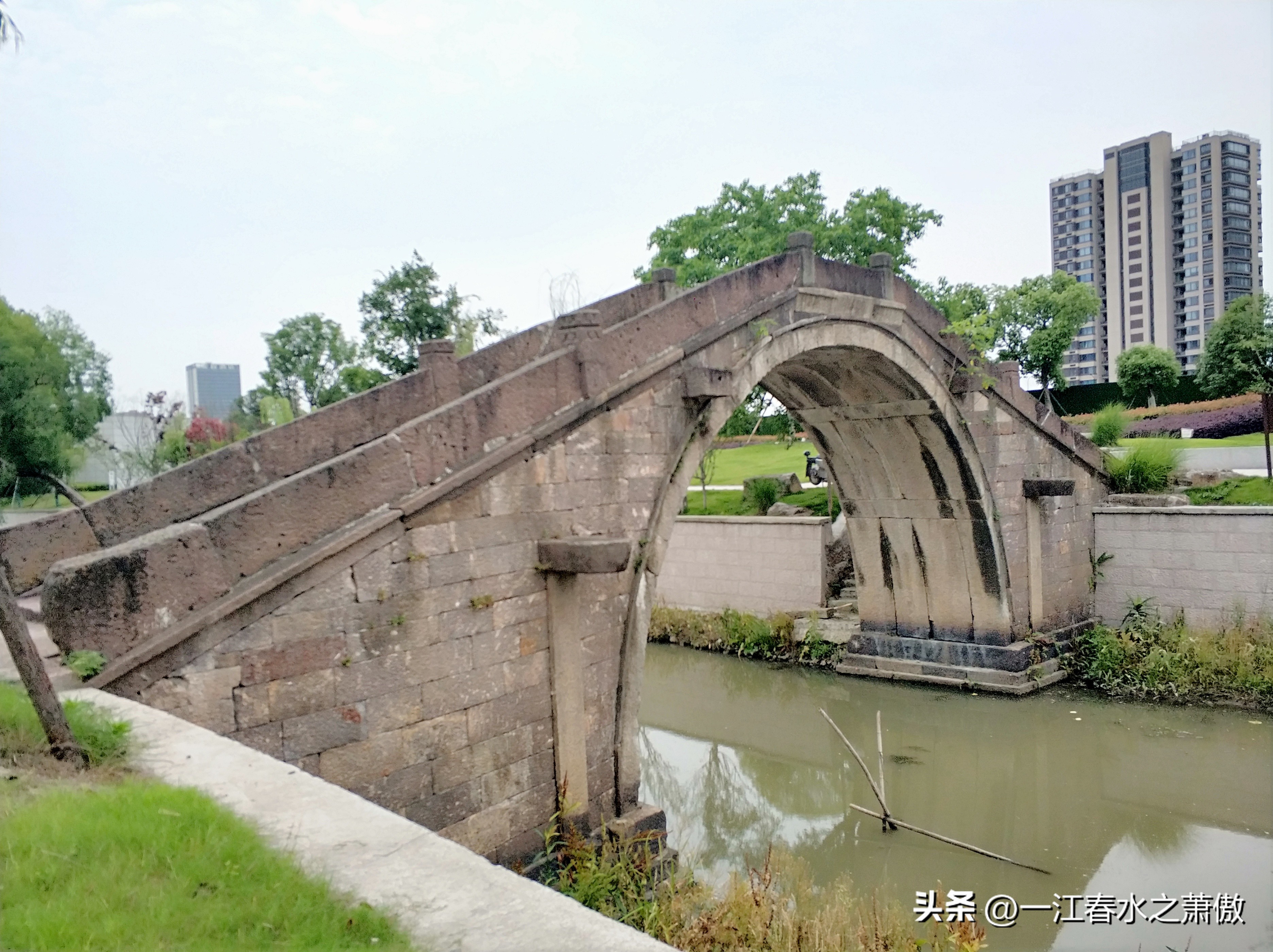 Zhangshan Guanyin Bridge of Ancient Architecture in Hangzhou (Continued ...