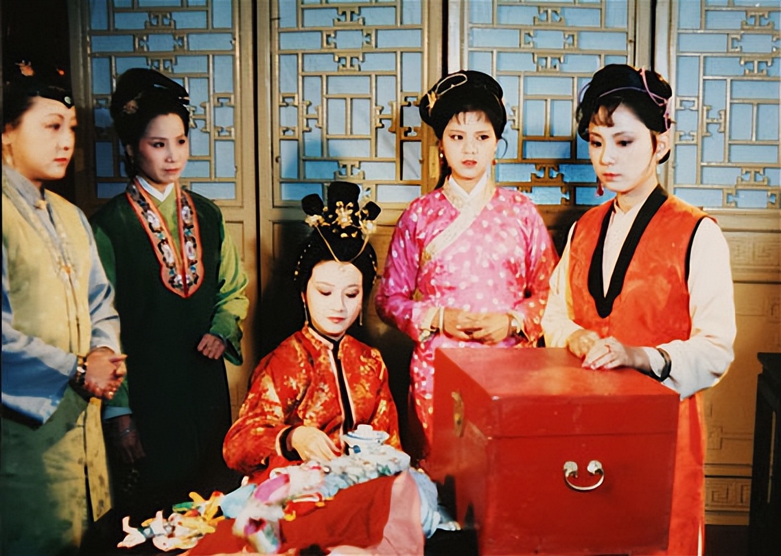 Jia Xichun: Xichun is always afraid of flowers blooming early, not to ...