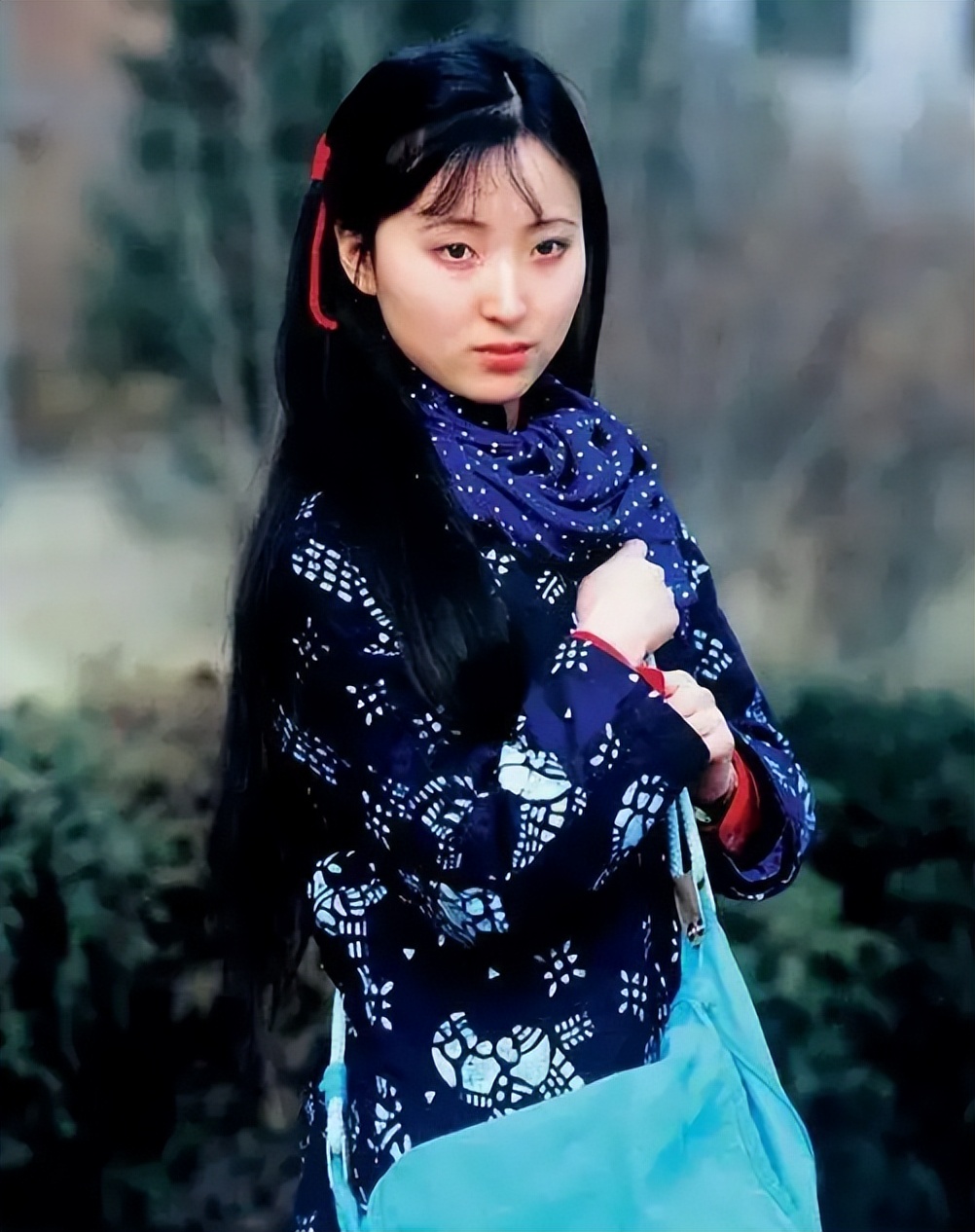 Lin Daiyu and Chen Xiaoxu: Trapped by drama all her life, shaved and became a monk with a net ...