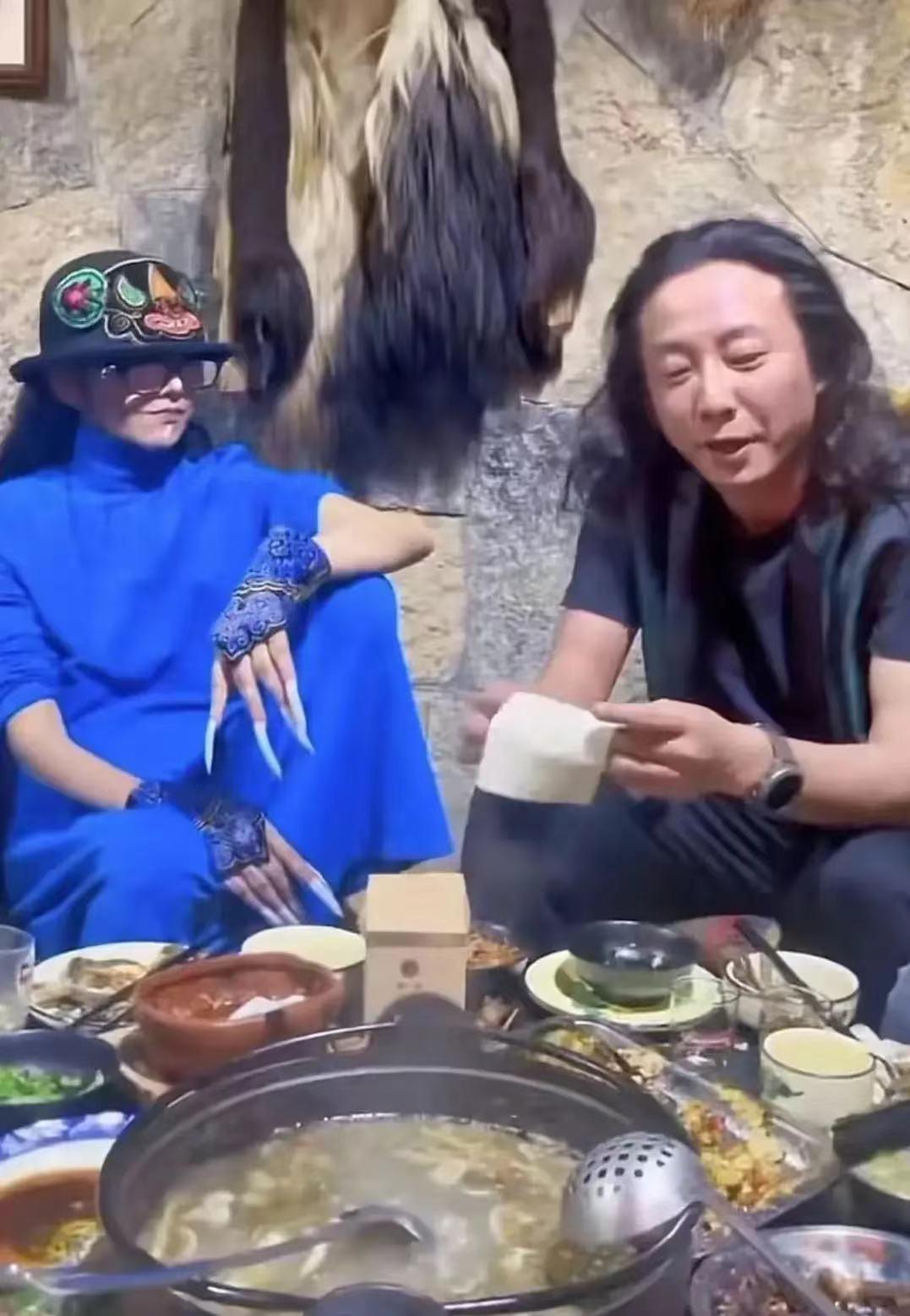 64-year-old Yang Liping's current situation was exposed. She stepped on ...