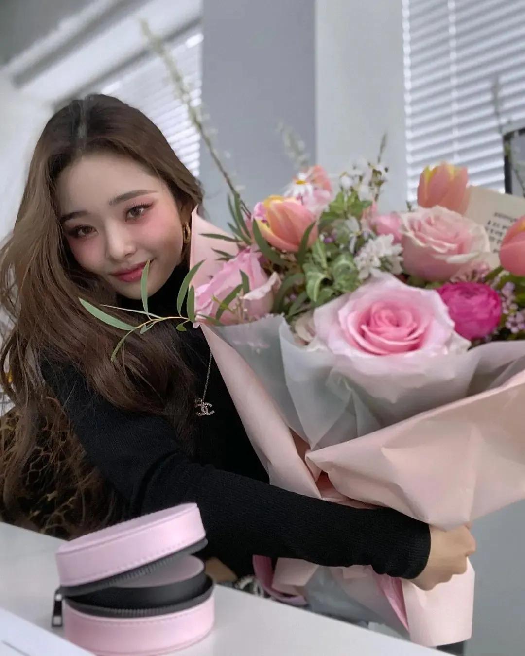 Freezia Song Jiya is simply white and beautiful in the world, just like ...