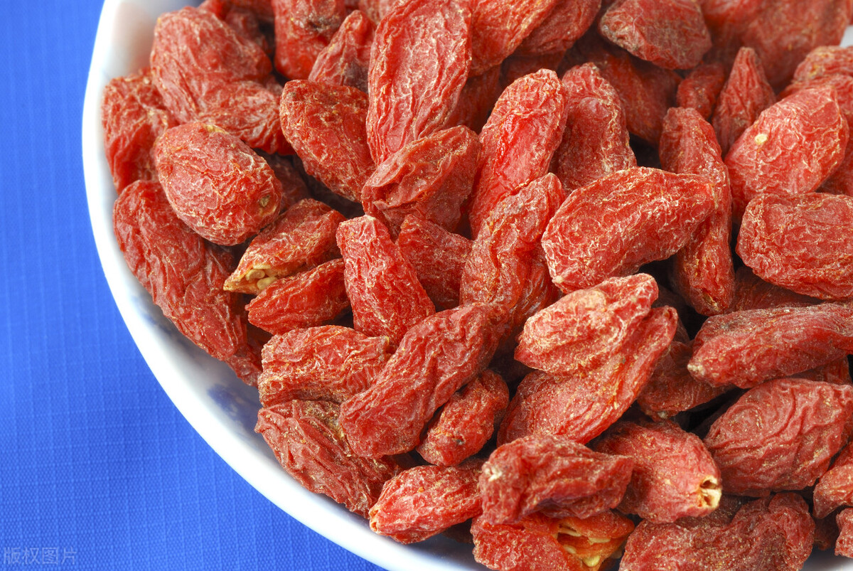 It's the season of eating wolfberry again, three effects you have to ...