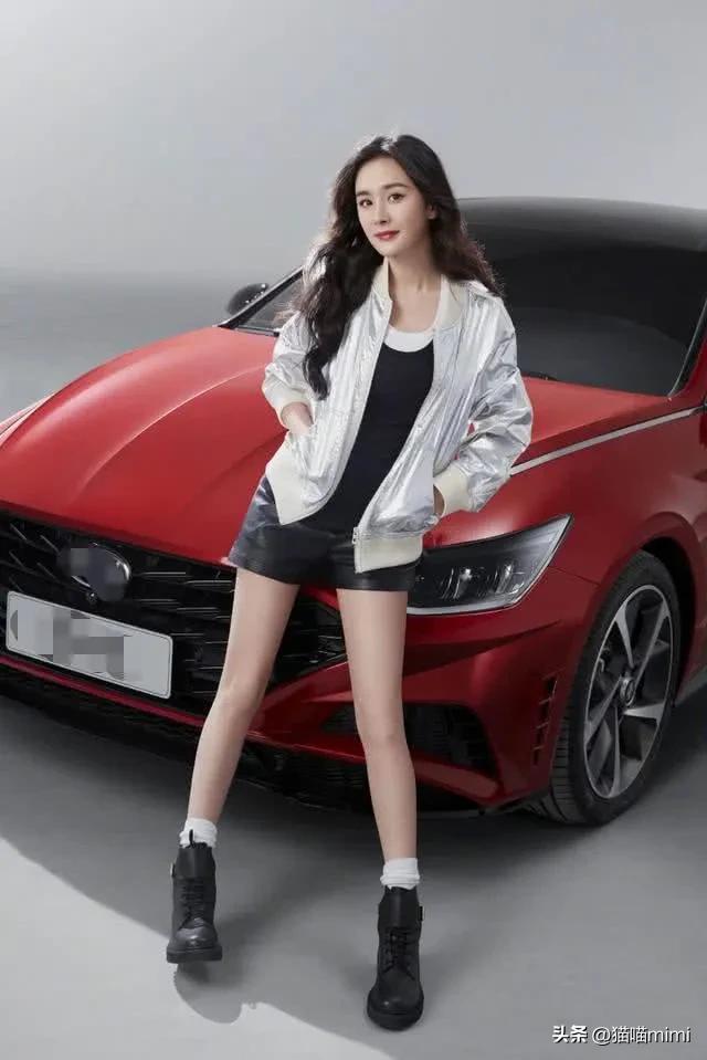 Yang Mi's legs, Liu Yan's chest, Zhong Liti's buttocks, and the figures ...