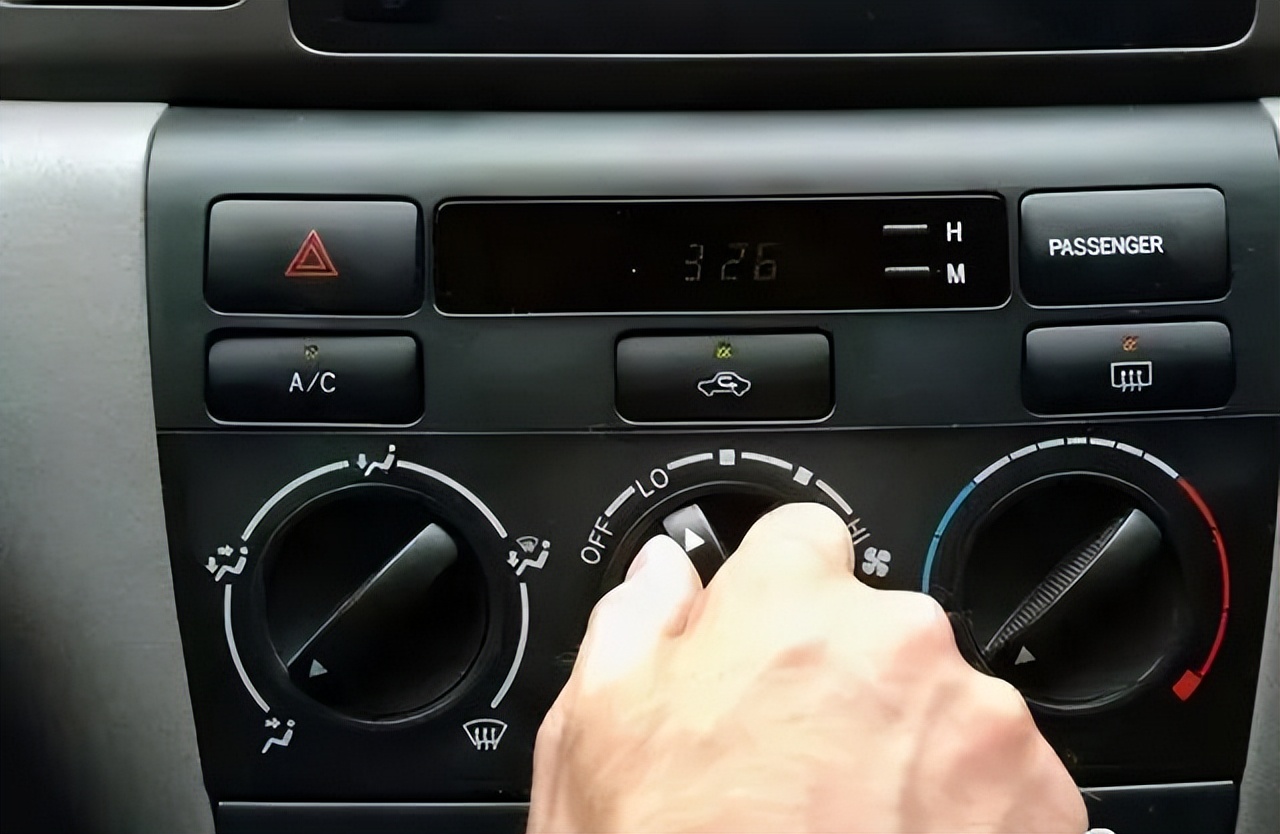 Do I have to turn off the AC button to turn on the heater? Does turning ...