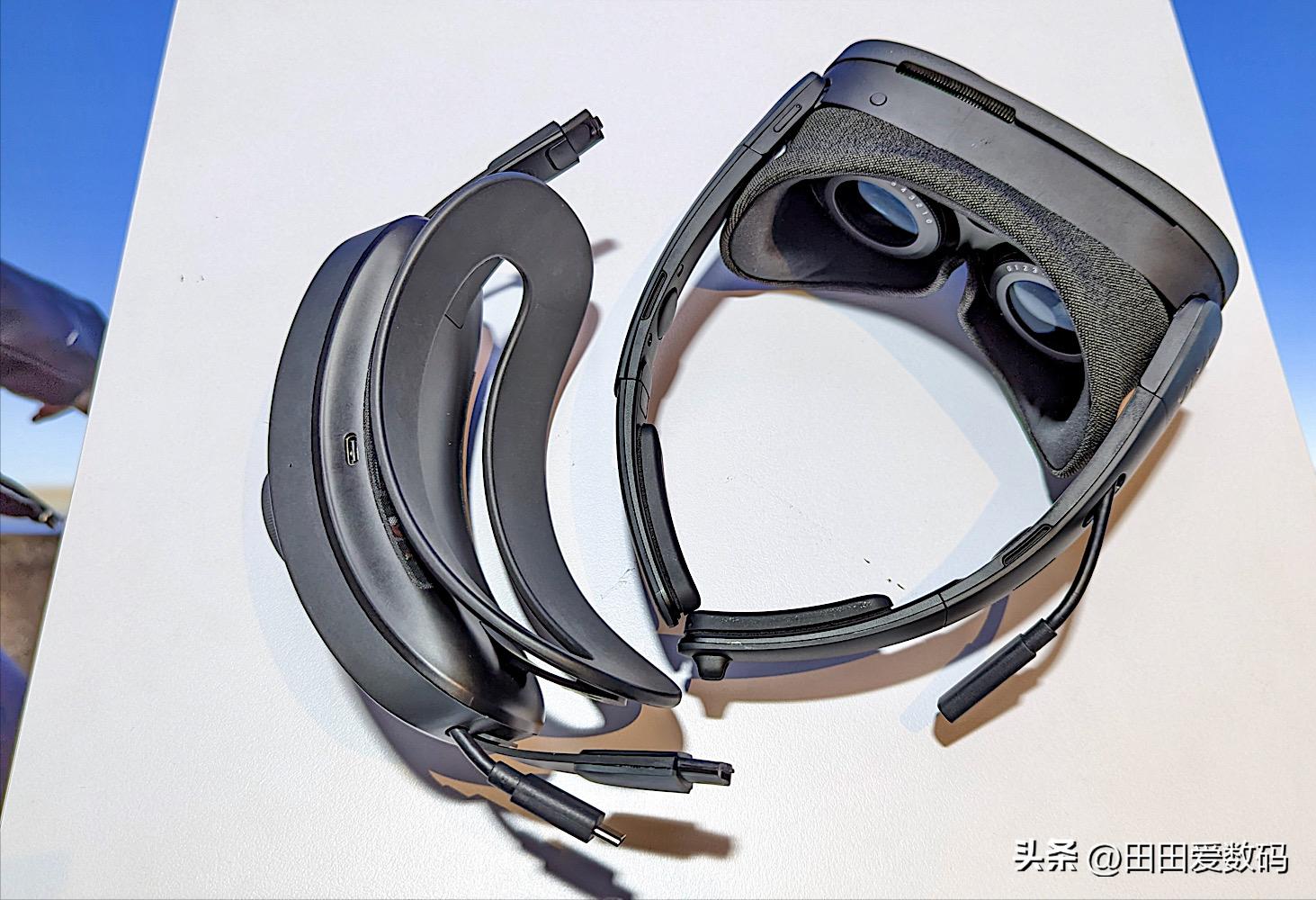 HTC Releases Vive XR Elite: The Lightest All-in-One VR Machine Joins ...