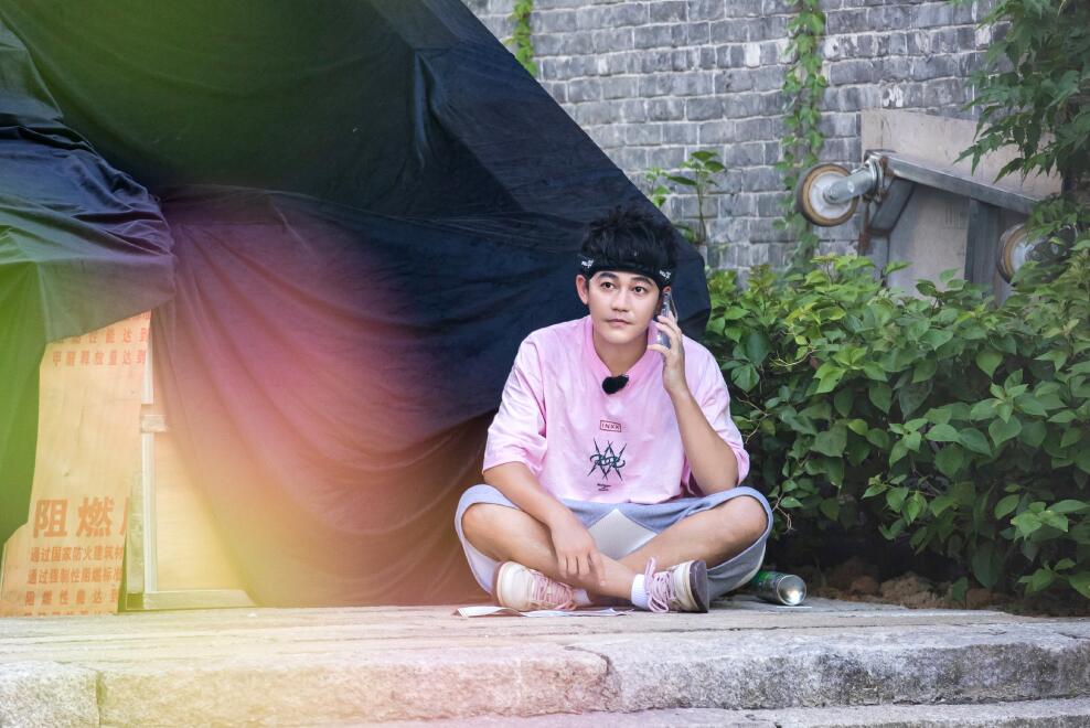 Su Xing's “distinctiveness” makes this variety show Mango become a god ...