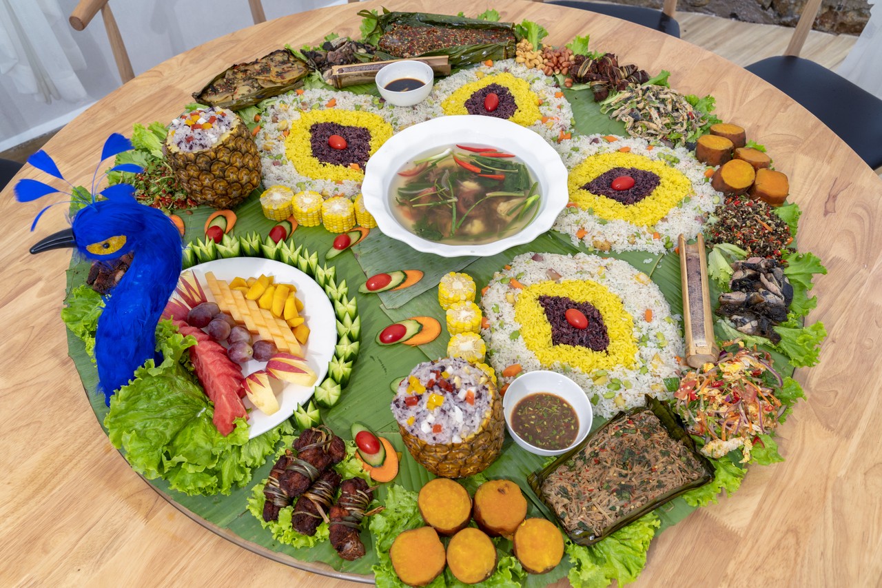 Have you tried these 10 local specialties in Lincang? - iNEWS