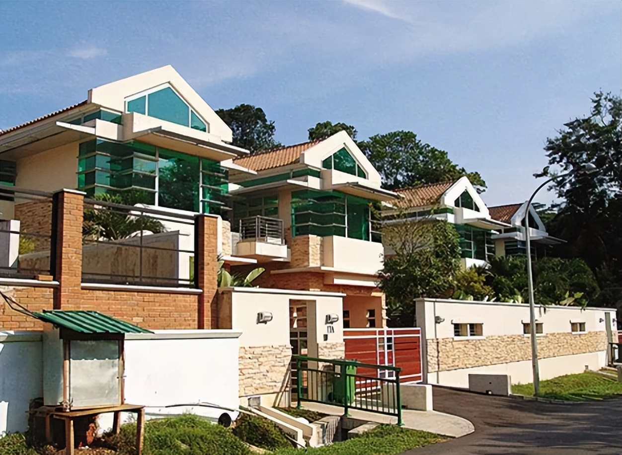 Sun Jiajun: Rumored with Zhou Xingchi - iNEWS