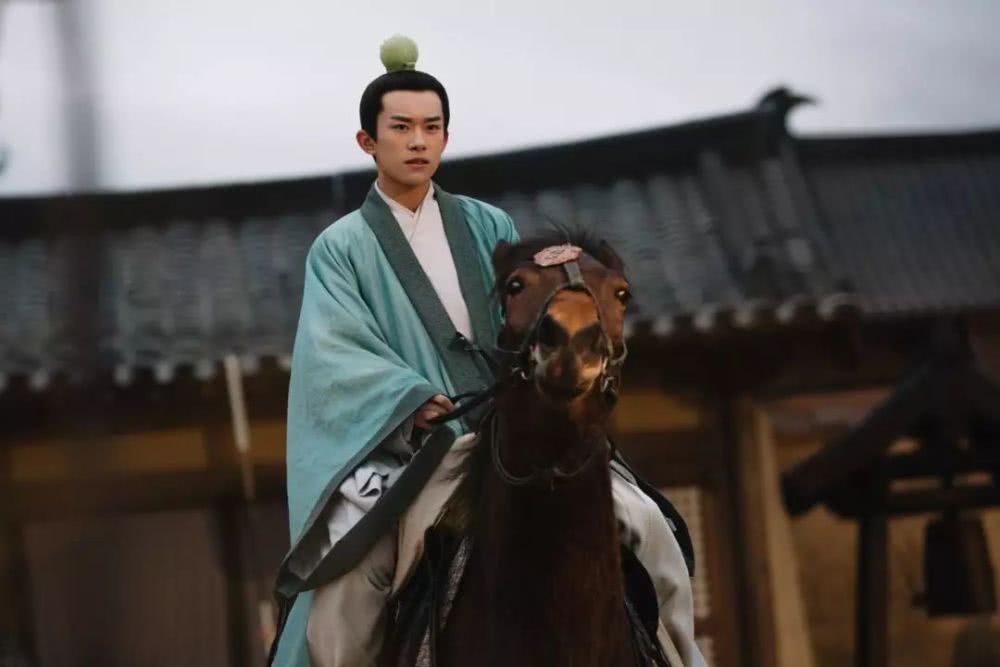 He was a veteran of the four dynasties, but he lived in seclusion in ...