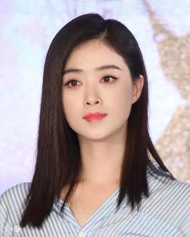 Features of 12 female stars - iNEWS