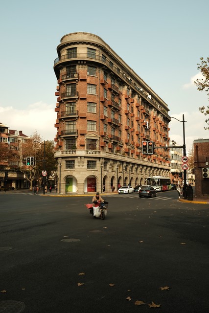 Interpreting "Inside the Cone of Light is Destiny": How Relativity ...