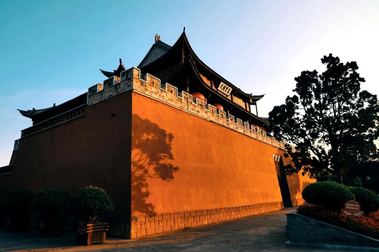 Weishan Ancient City - Journey to the South of Eight Thousand Miles (4 ...