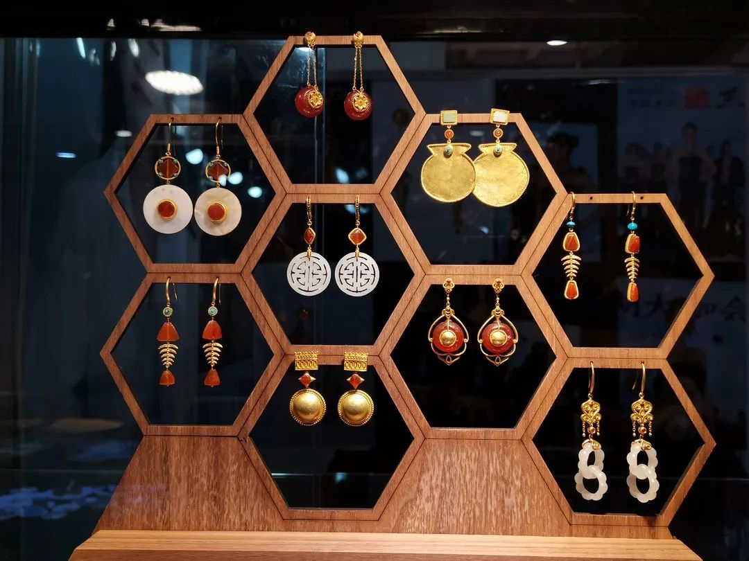 2022 Beijing International Bright Mineral & Gem Fair - iNEWS