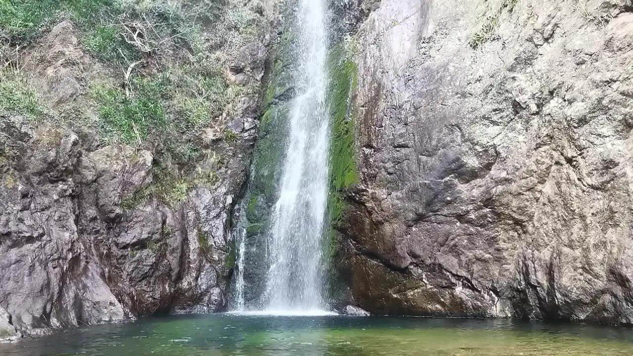 Dalongjing Waterfall in Tongcheng, hometown - iNEWS