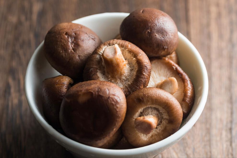 When frying chicken, don't blanch any more, the key 2 steps are done ...