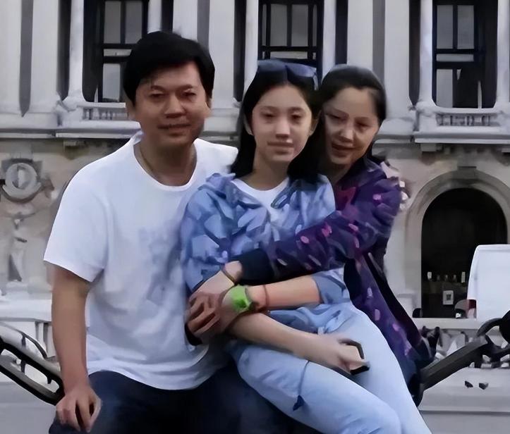 It's no regret to miss Gong Li. He has been married for 29 years and ...