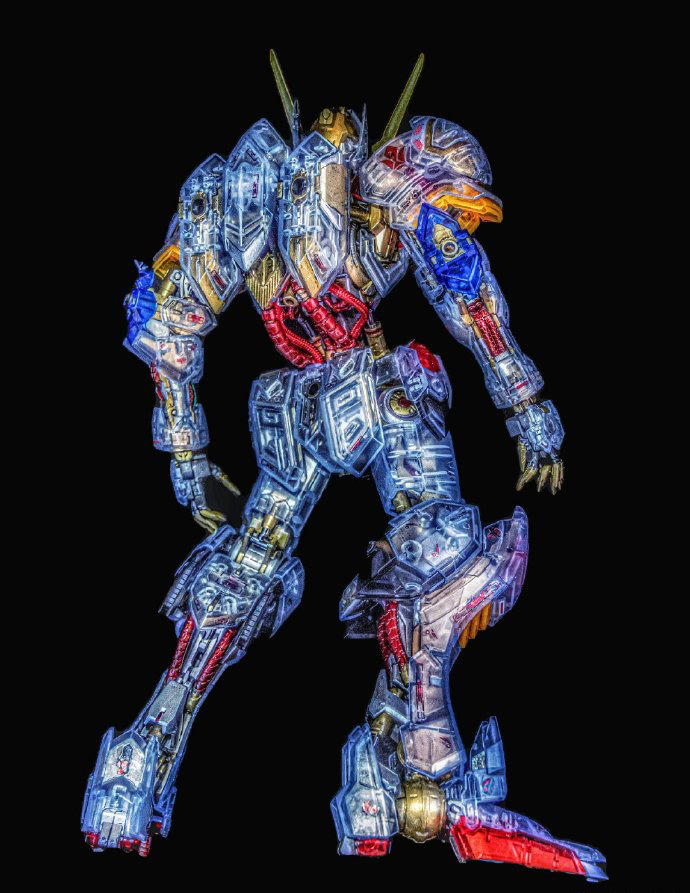 Full of personality, Gundam model transparent limited kit - iMedia