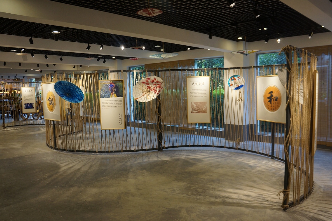 Use creativity to customize cultural walls - iNEWS