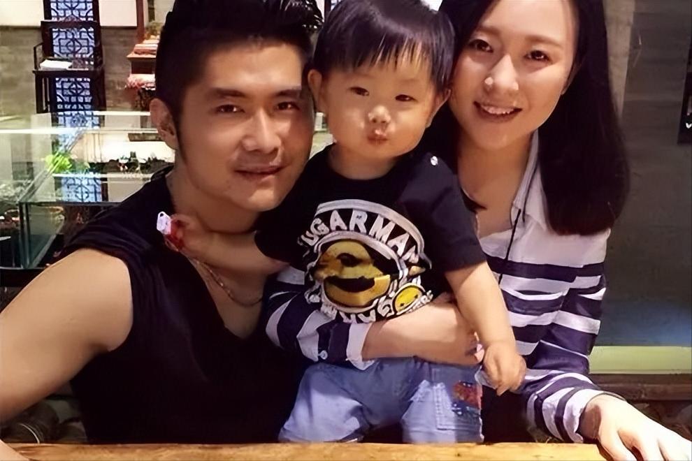Pan Yang, who married a billionaire, why did he take his son to live in ...