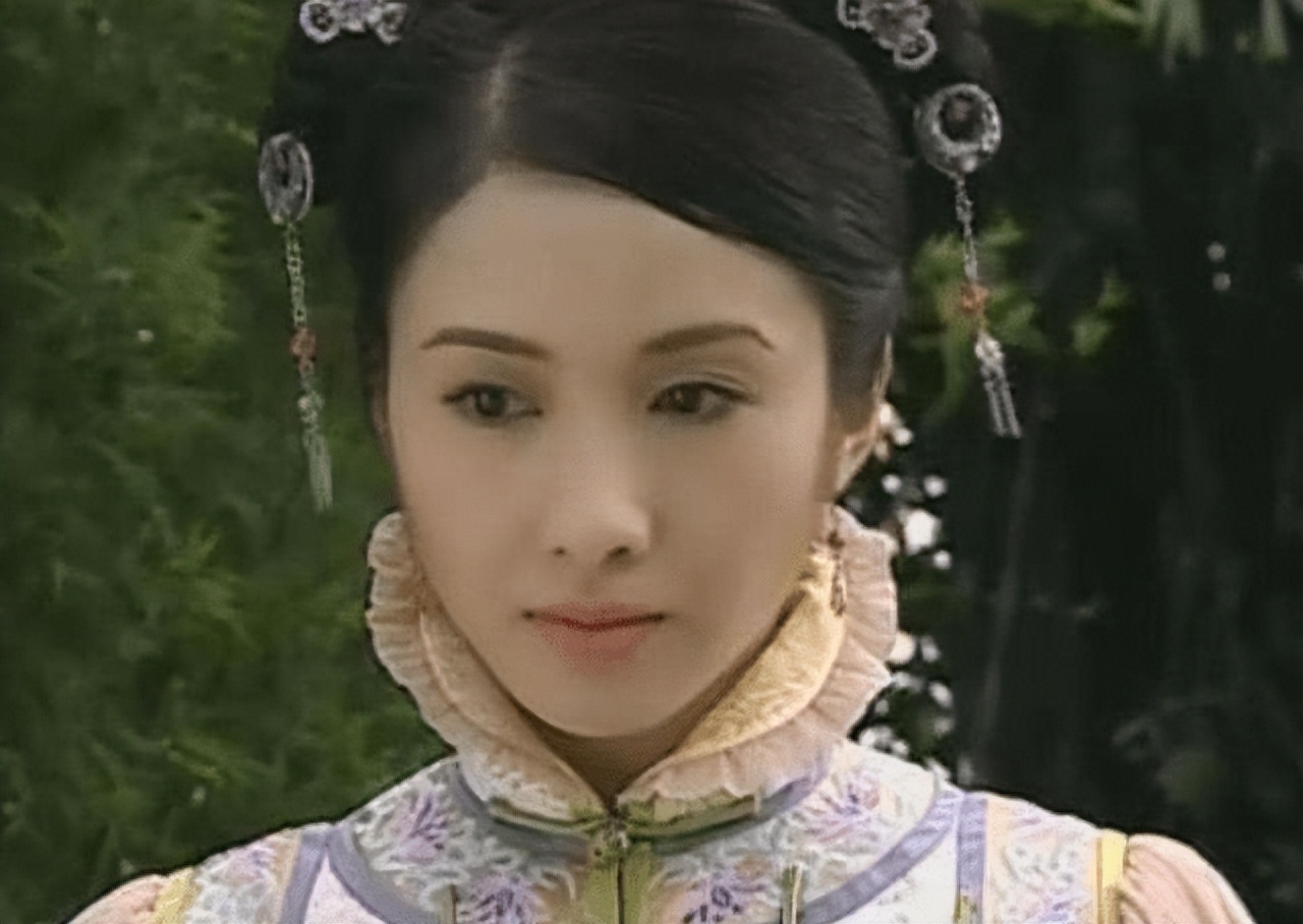 Princess Rongxian, the third daughter of Emperor Kangxi, was the biggest winner among the ...