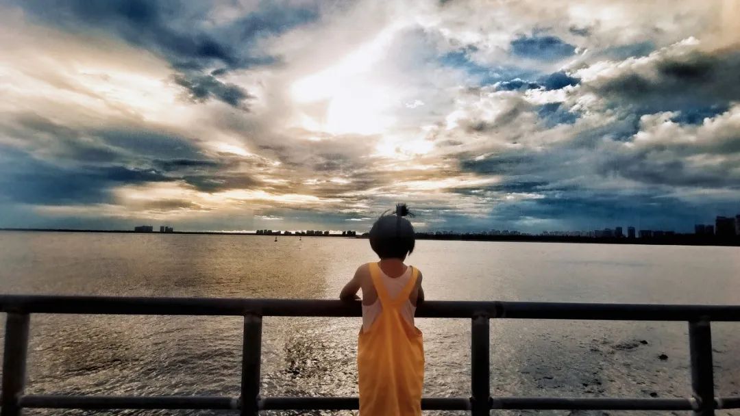 Psychologist Chen Mo: There is a curse called mother's "worry" - iNEWS