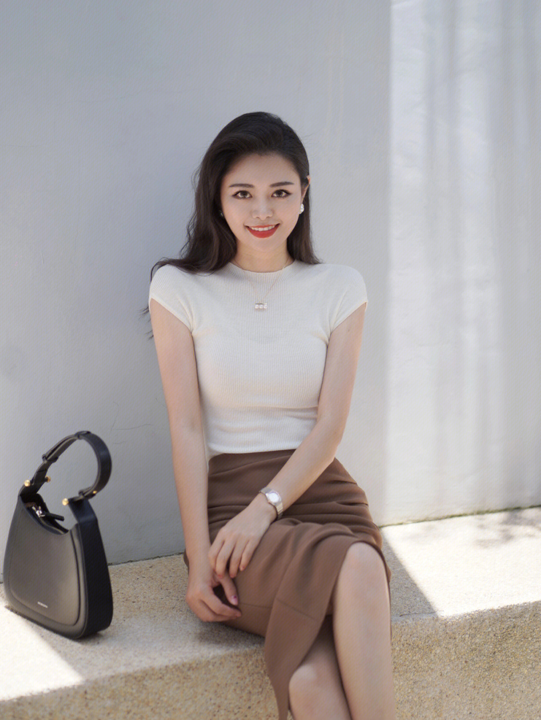 How do women wear "texture"?Look at the blogger's dressing skills, the ...