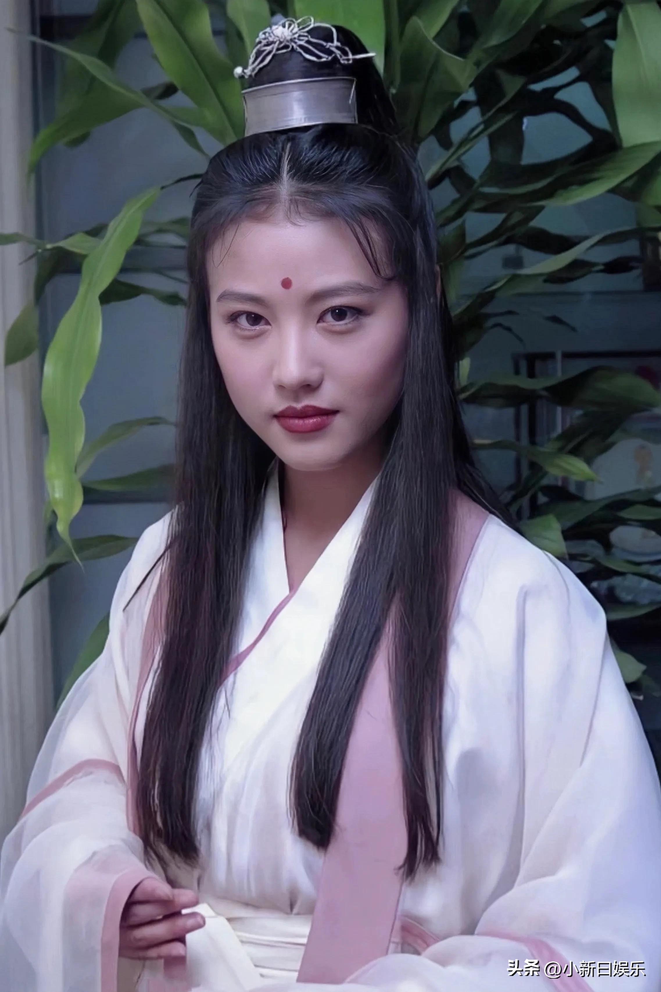 Zhou Haimei, a generation of classic "Zhou Zhiruo", playful and charming, but unfortunately the ...