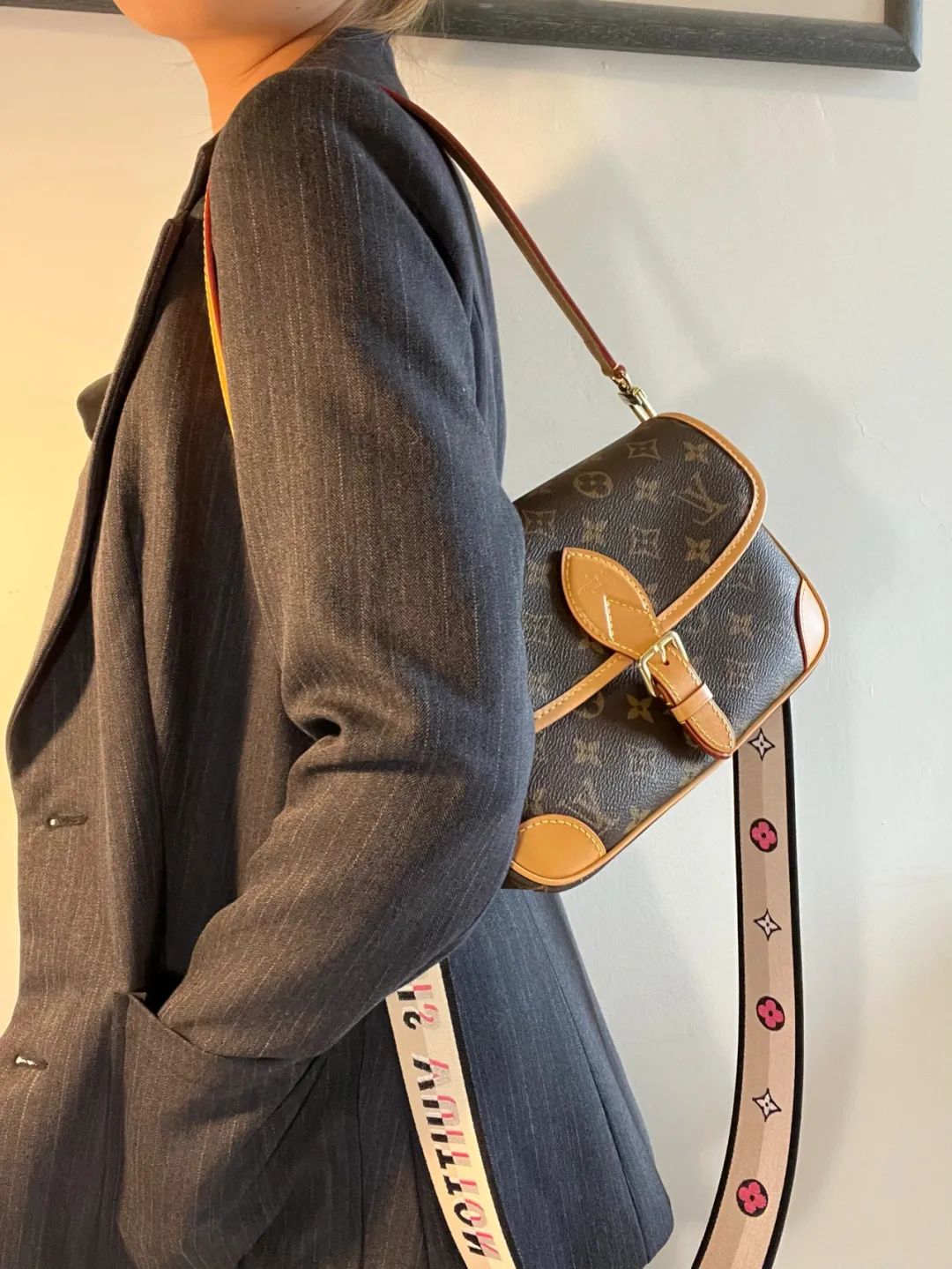 LV Diane donkey home new high-value new baguette bag - iNEWS