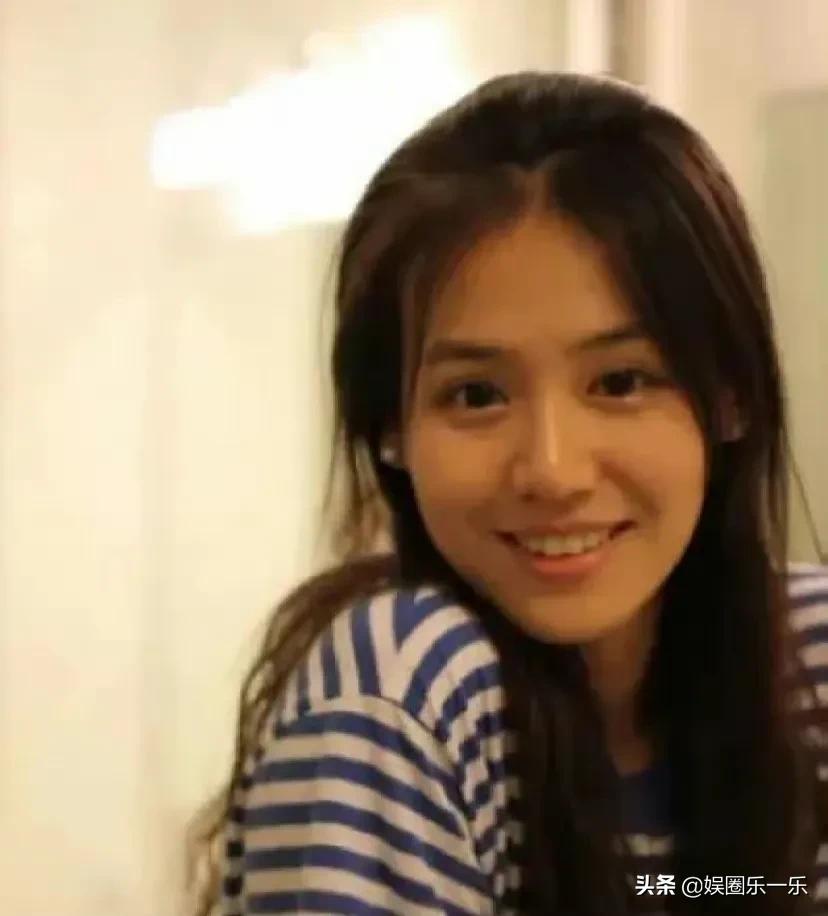 Qiu Shuzhen, Ma Sichun, Zhou Xun, Tan Jianci, Dilireba, Tang Yan, Zhong ...
