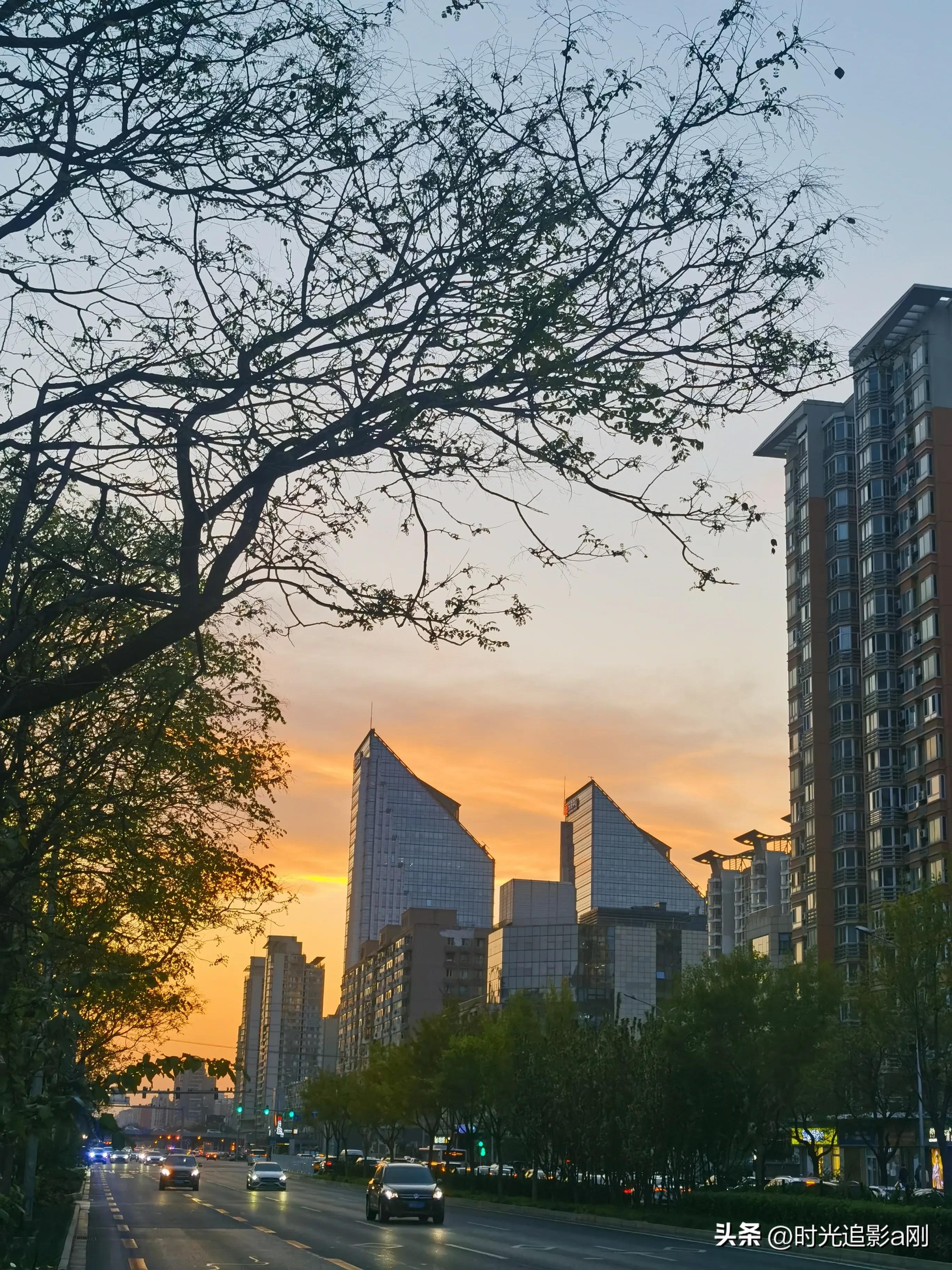 Share the beauty under the lens, the beauty of the sunset in Beijing ...