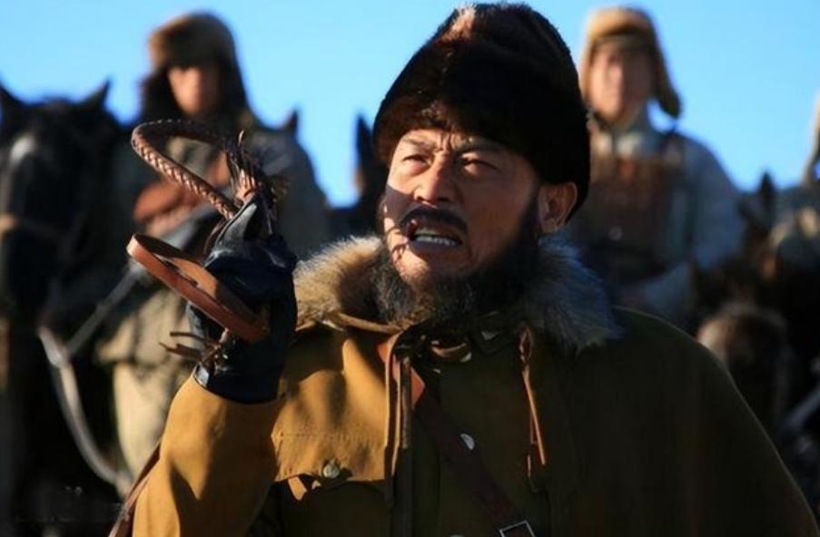 In 1933, how did the notorious "East Turkistan" establish a regime for ...