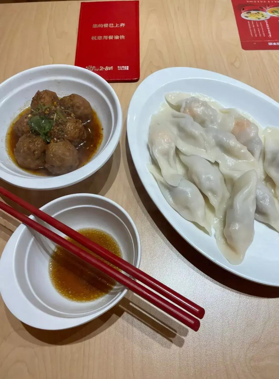 I found that many restaurants ignore the temperature of the food, which ...
