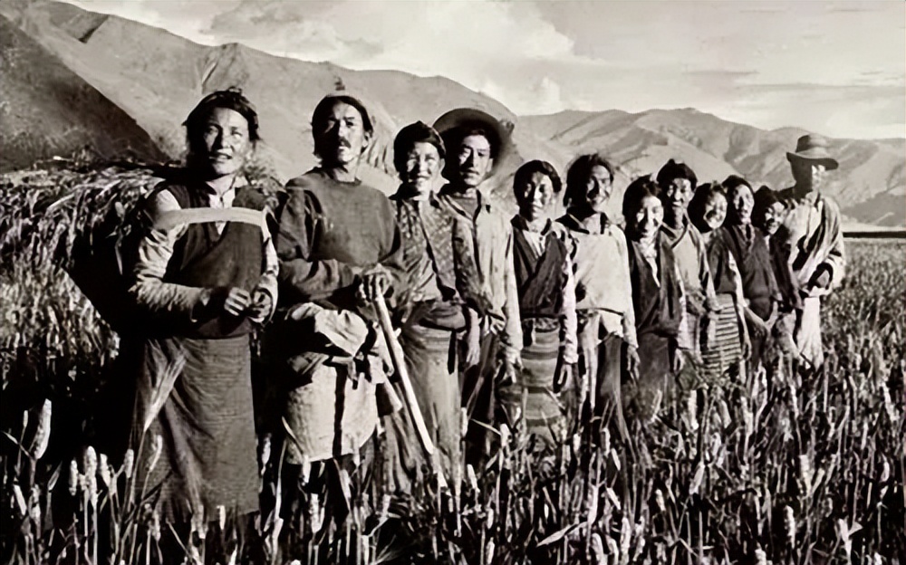 How miserable the serfs were before the liberation of Tibet, the girl ...