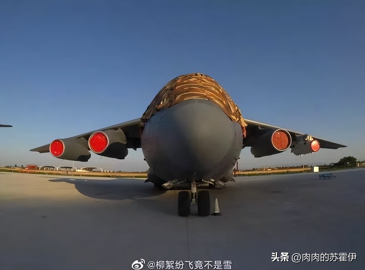 In addition to the replacement of the turbofan 20, the Yun-20 has two ...