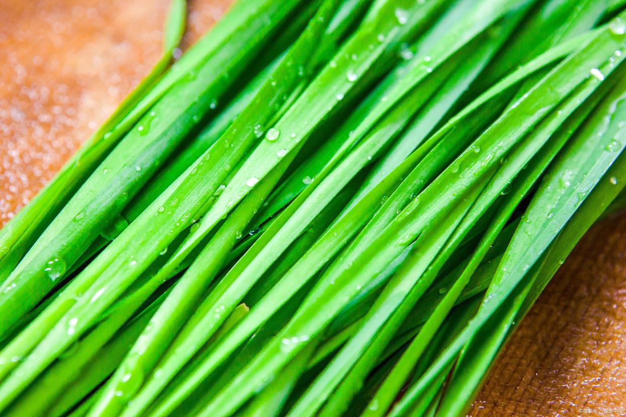 Human life is almost gone, a handful of leeks is nothing, it is ...