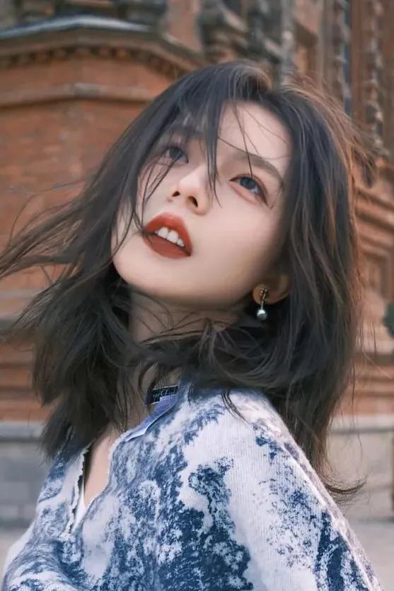 Medium and long hair atlas, suitable for young ladies with medium and ...