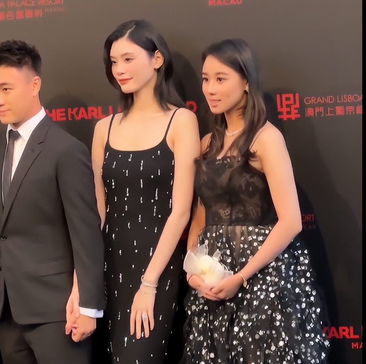 Stanley Ho's family was reunited, He Chaoqiong and Angel Leung ...