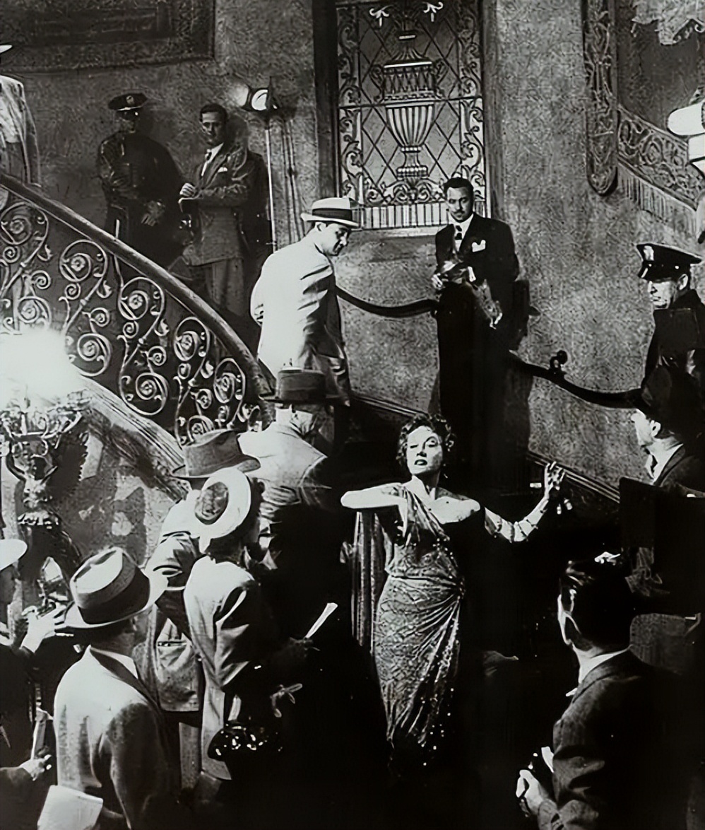 In this film, Wilder has achieved a classic in the history of film with ...