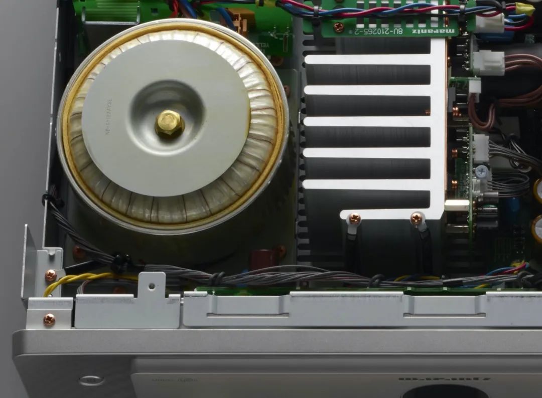 Marantz Model 40n: The best amp in Marantz? - iNEWS