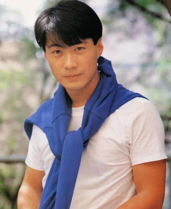 "Four Heavenly Kings" childhood photos, it took 1 second to recognize ...