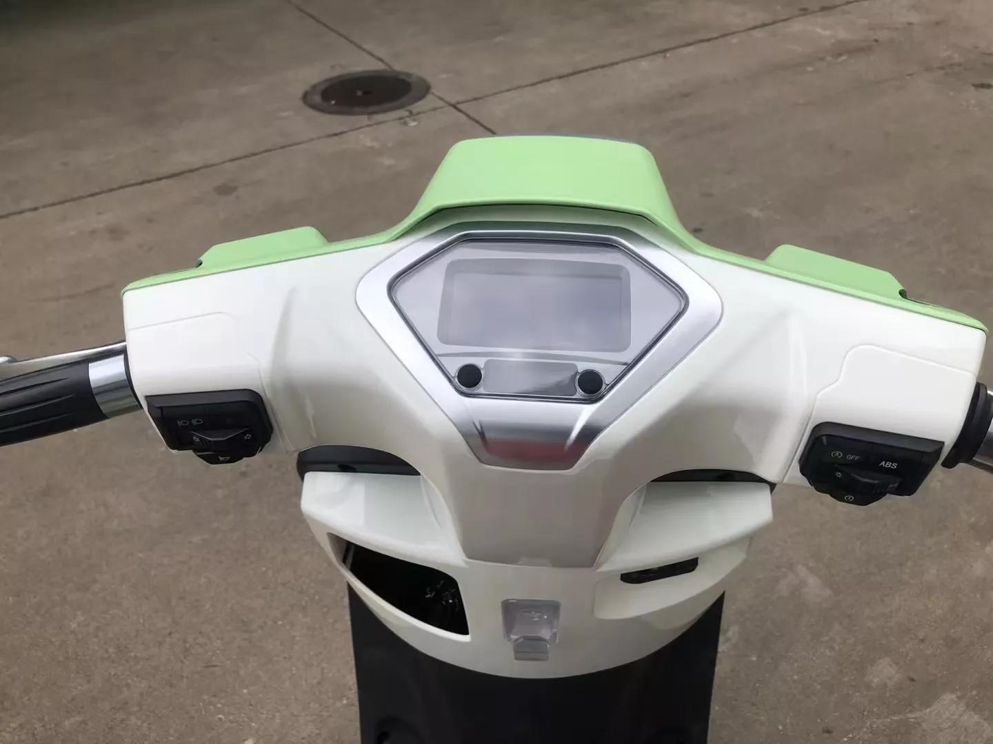 Jianshe Shuai 125 scooter - iNEWS