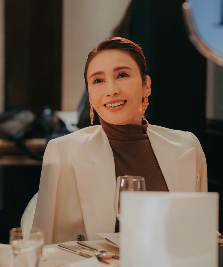 51 Year Old Gigi Lai Celebrates Her Fathers Birthday Her Younger