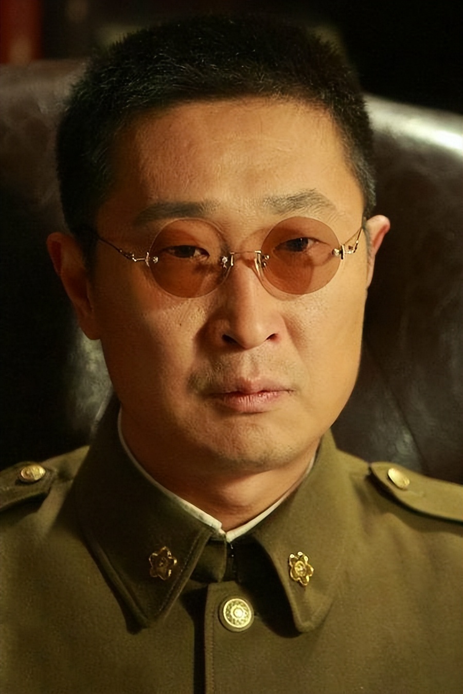 They also acted as villains in spy war dramas. Watching Chen Baoguo ...