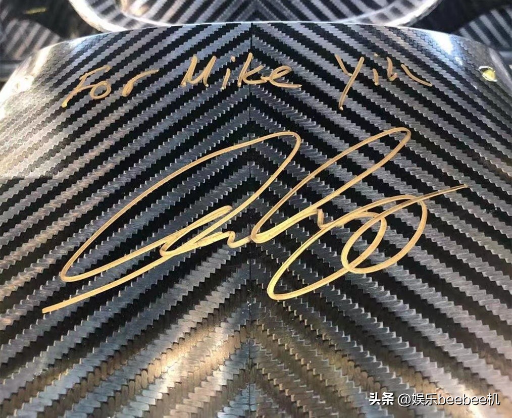 "Shenhao Asian" Mike Yin, a friend of Koenigsegg's boss, and Wang ...