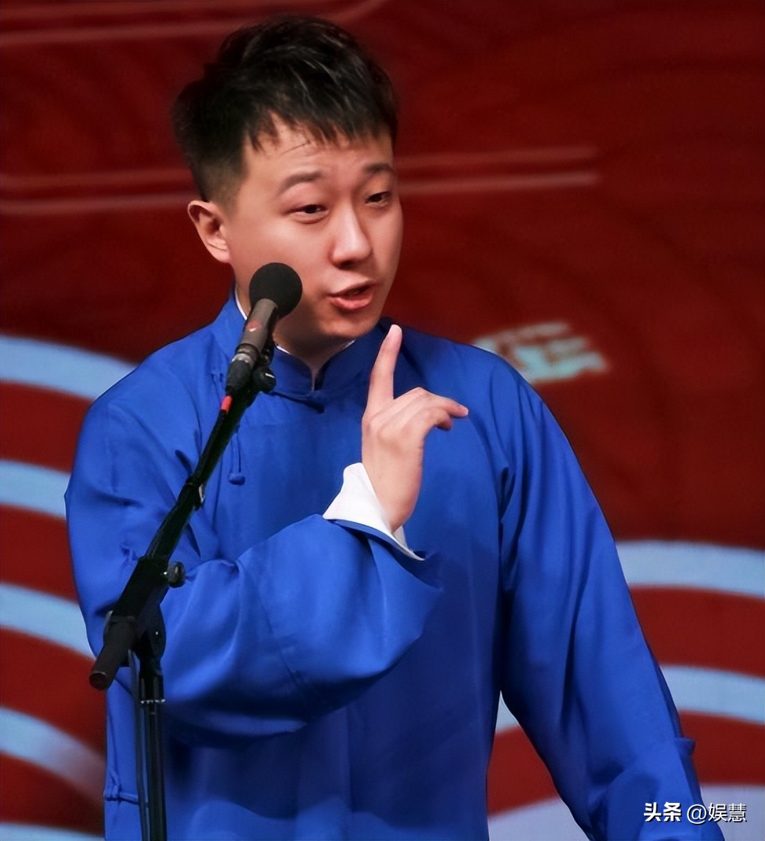 Yan Zonghai, a big brother of Deyun Society, shouted at his mentor Guo ...