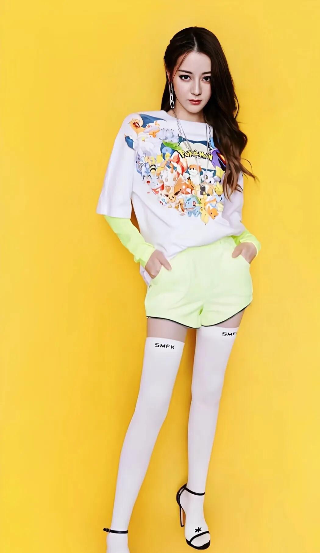 Di Lieba's long legs are perfect with stockings - iMedia