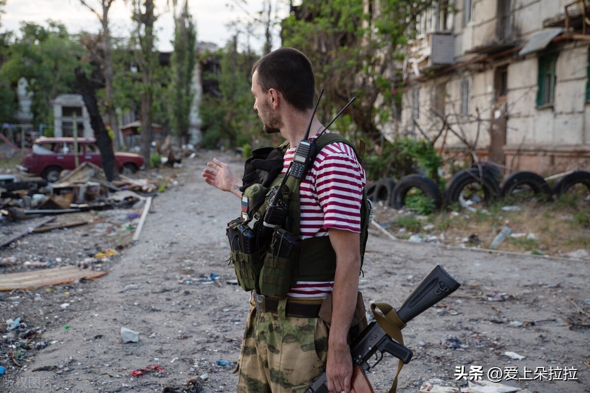 The Ukrainian town of Ugledar is surrounded by Russian air-to-ground ...