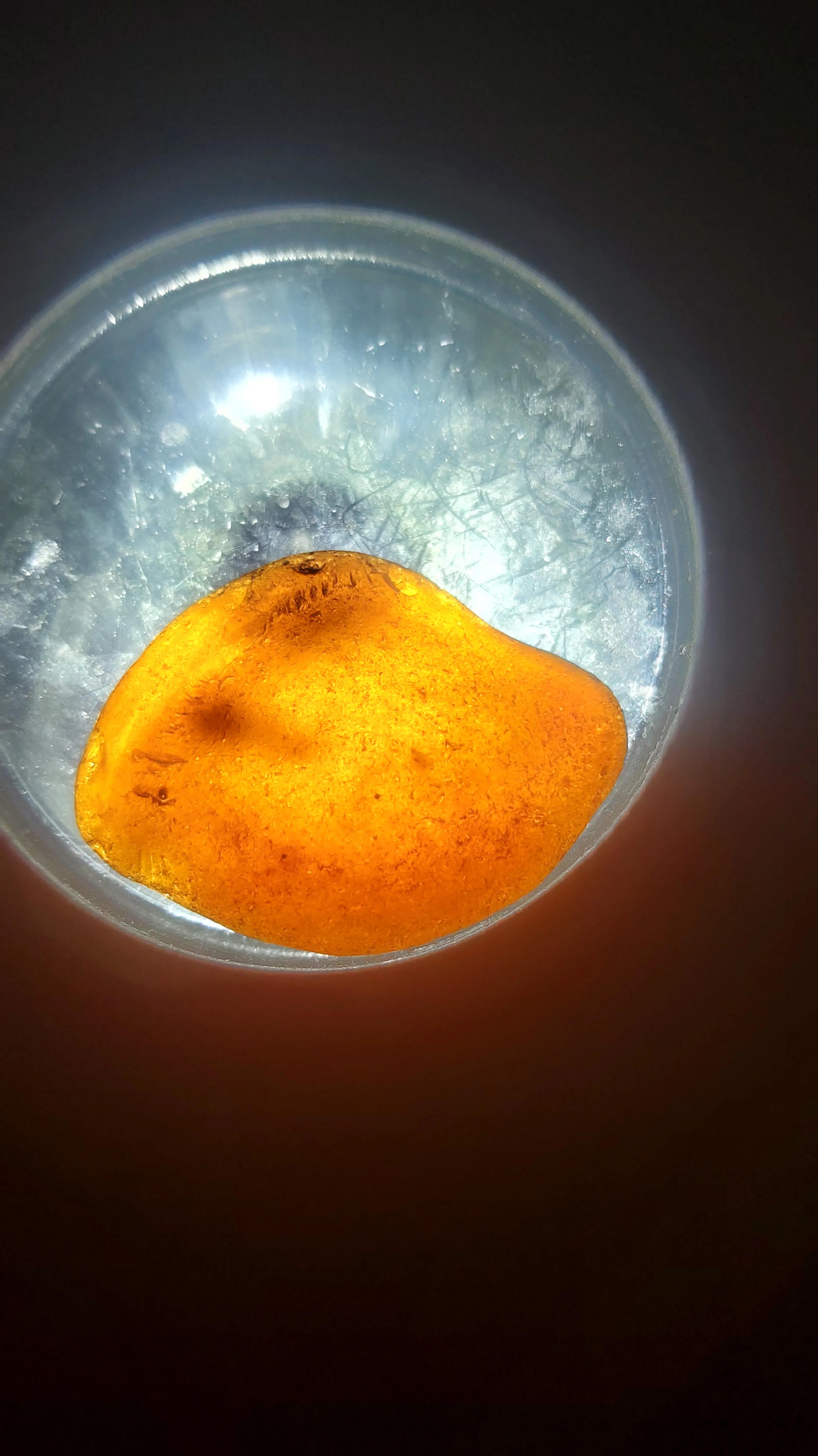 Lunar glass meteorite, magnetic - iNEWS